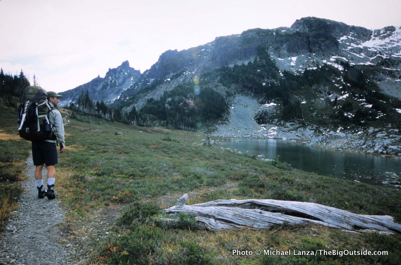 Completely Alone Backpacking Mount Rainier's Northern Loop - The Big ...